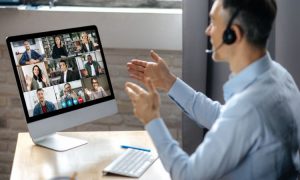 18 Pros And Cons Of Online Communication